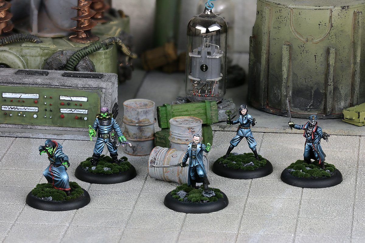 Achtung! Cthulhu Miniatures - Black Sun Commanders | Wayland Games