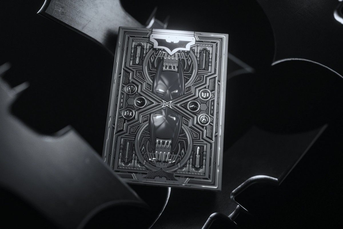 The Dark Knight Playing Cards - Theory11 Theory11 DARK-KNIGHT-CARDS ...