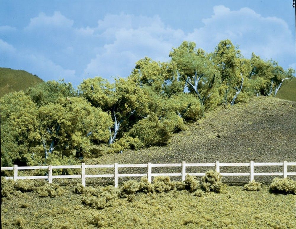 24" - 30" Hedge Row Scene Woodland Scenics WLS-WTK24 | Wayland Games